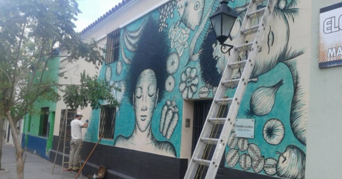 La ciudad se embellece con las notables creaciones de Picatto