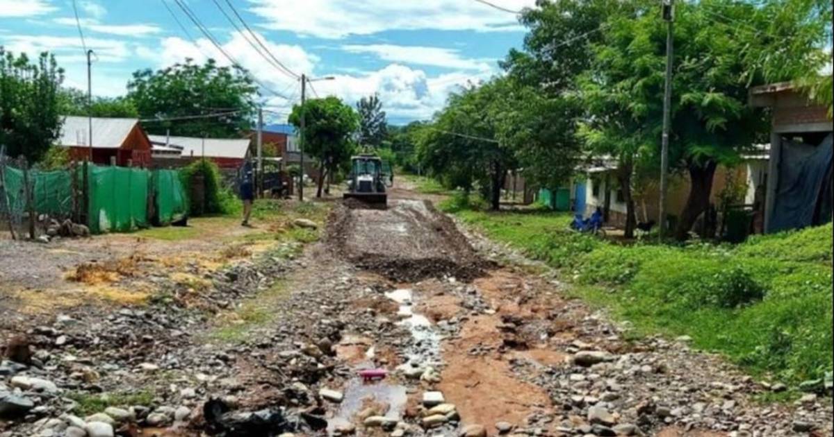 Barrios anegados, calles deterioradas y vecinos afectados por la ...