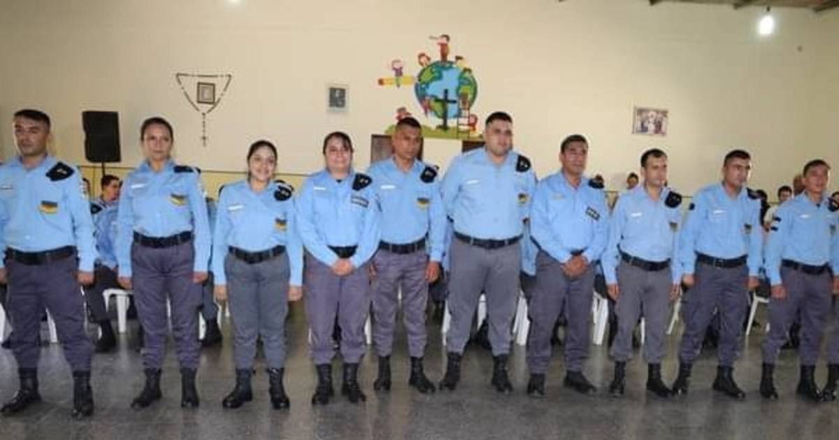 Metán: Ascenso a 52 penitenciarios de la Unidad Carcelaria 2