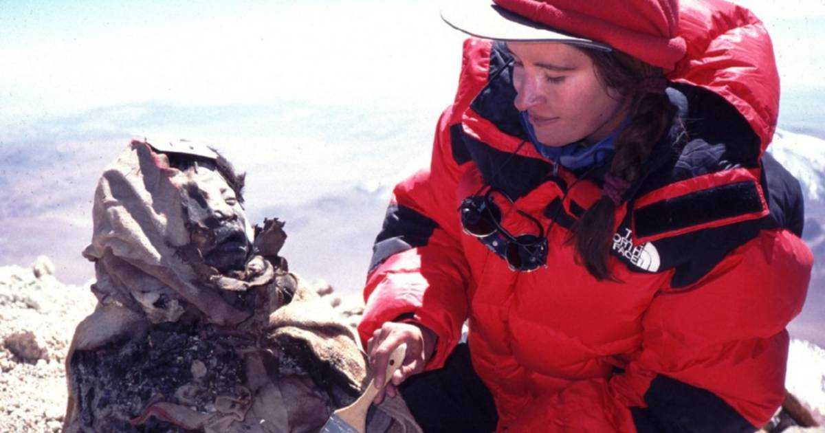 Mirada al pasado: UCASAL conmemora 25 años del hallazgo de los Niños ...