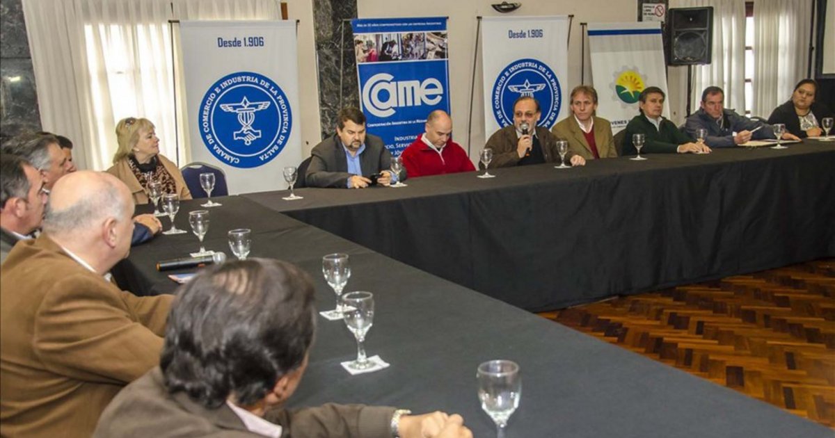 Planifican cómo combatir contra las marcas "truchas"