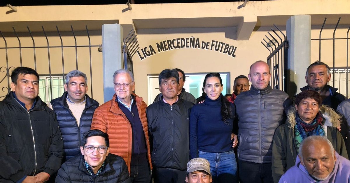 Se lanzó en La Merced la "Súper Copa de Campeones"