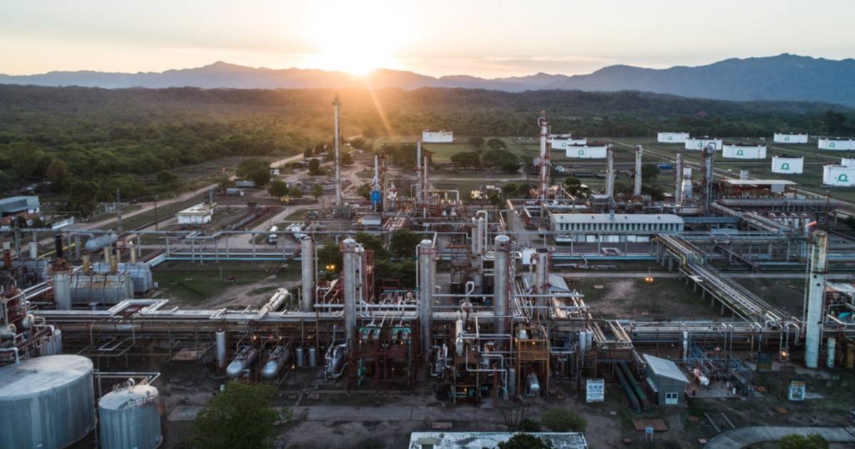 Expectativa en Campo Durán por el traspaso de Refinor a YPF