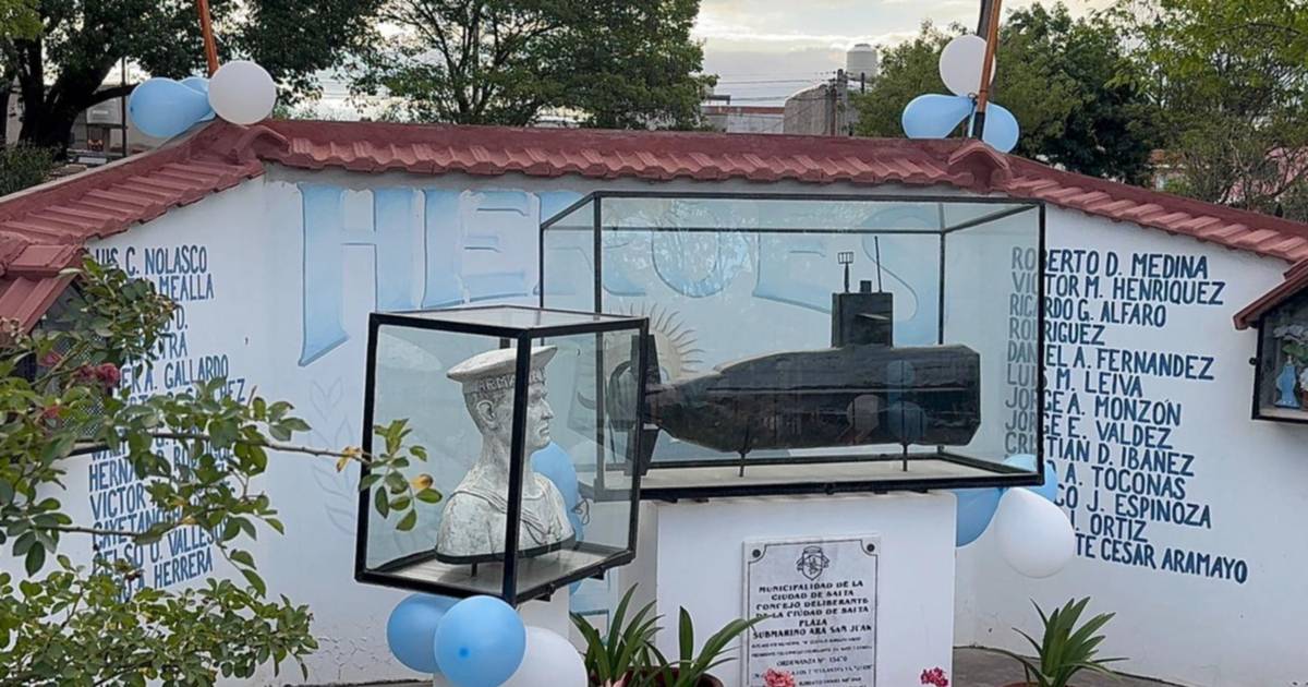 A ocho años del ARA San Juan, Salta honró a sus siete héroes del mar en ...