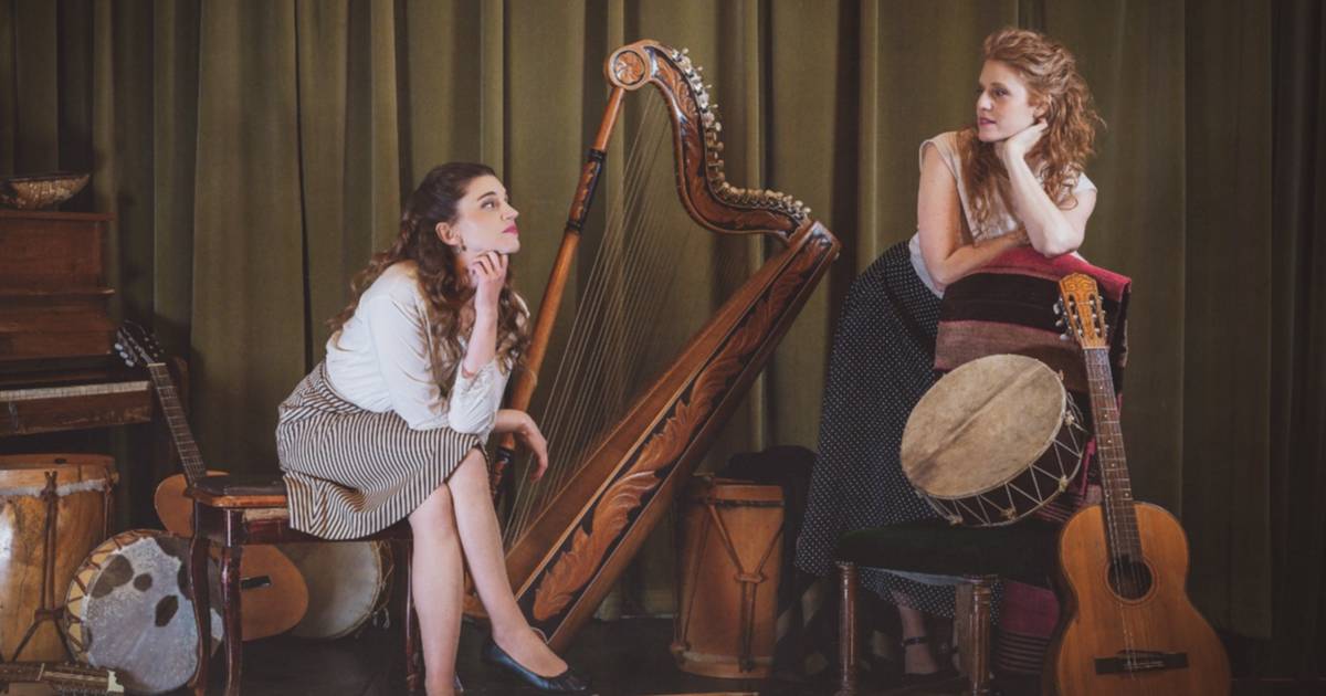 Eva y Nadia recuperan los sonidos del arpa en "Hasta que aclare", su último disco
